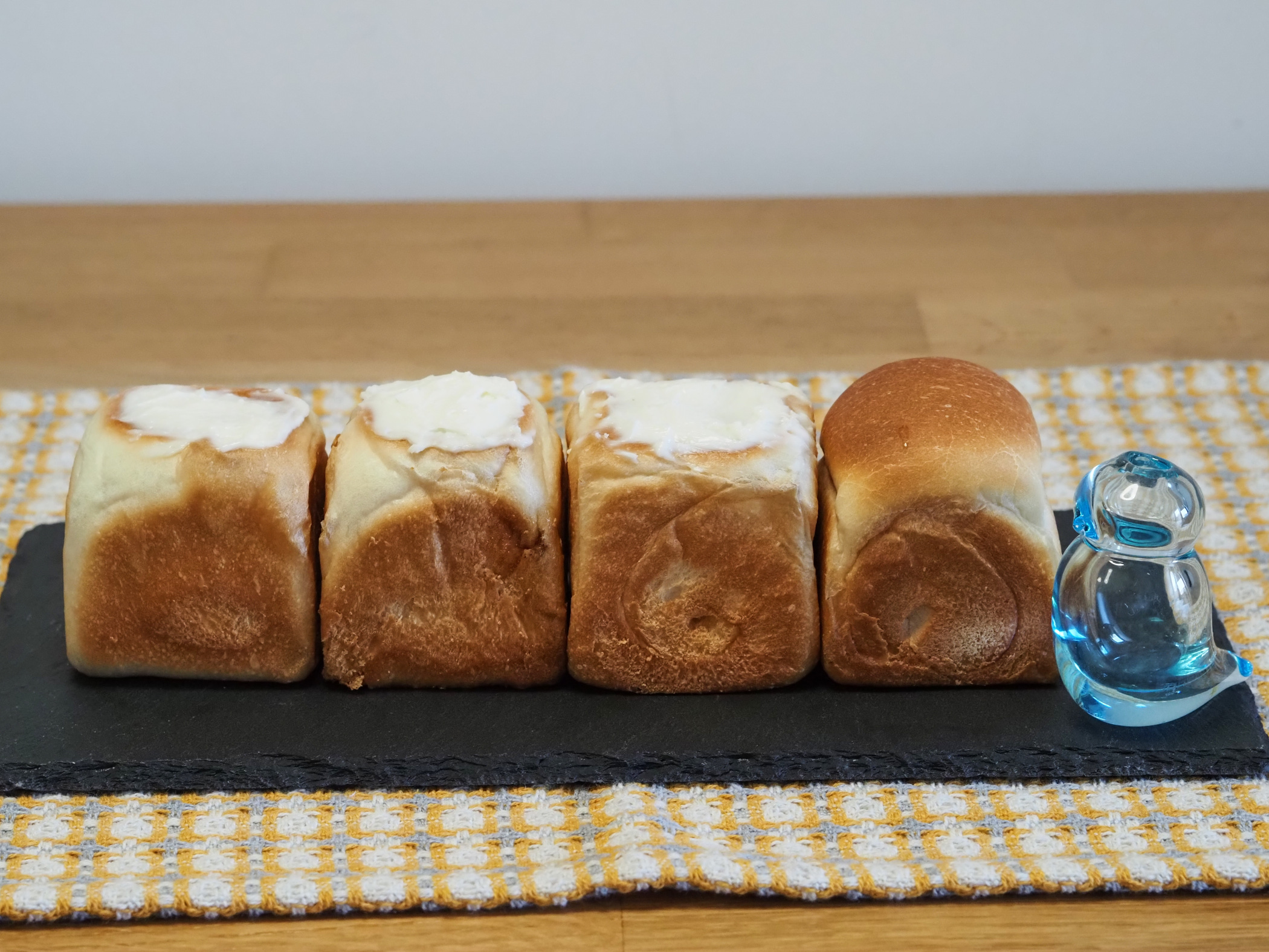 Mini Cube Bread 迷你方麵包 - Debbie's adventure 我的小天地